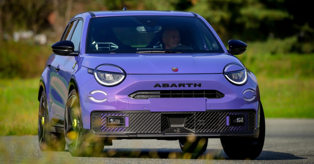 AUTOMOBIL REVUE | Abarth 600e: Der kleine Crossover entpuppt sich als…