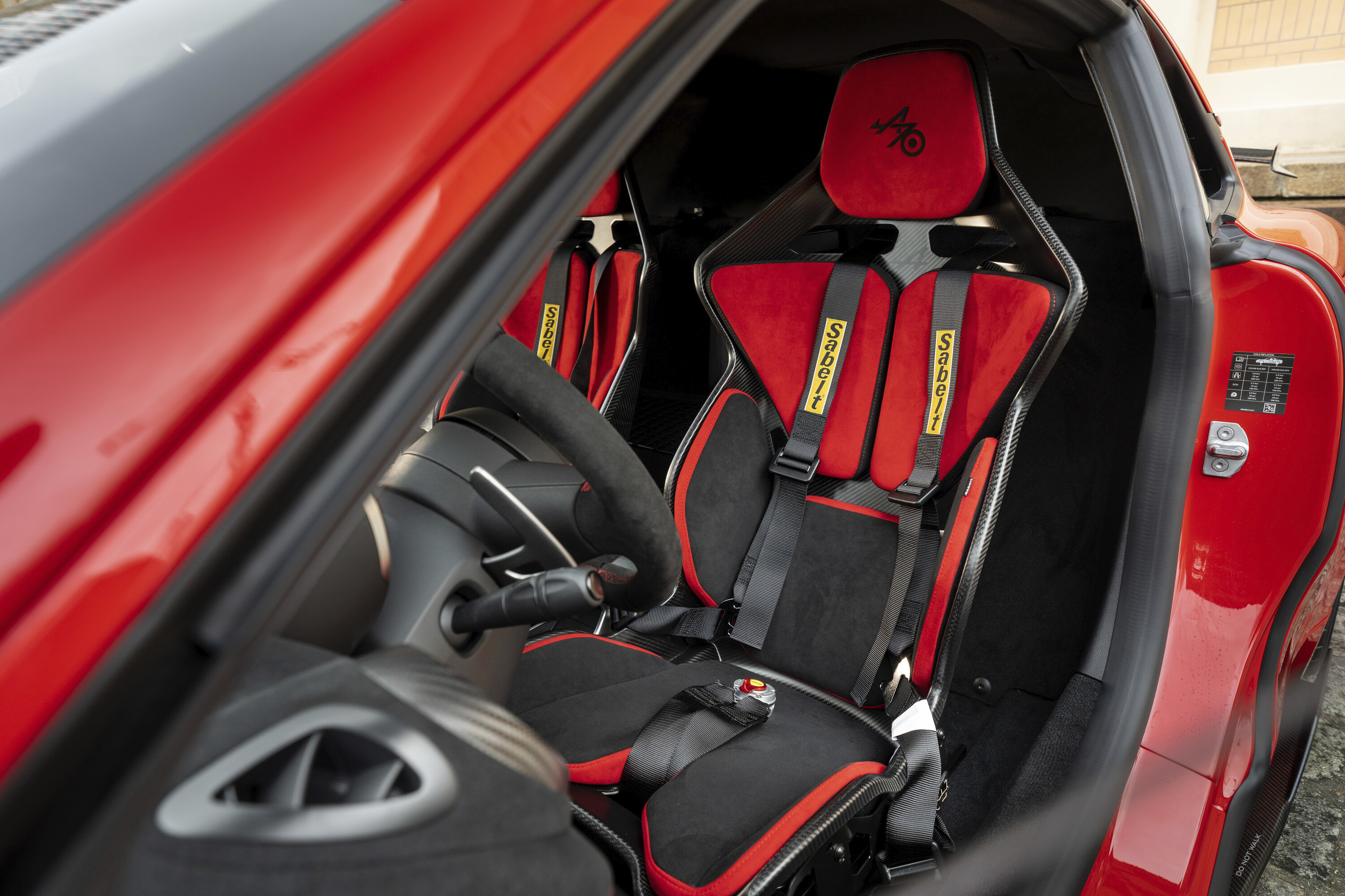 AUTOMOBIL REVUE | Alpine A110 R70 und A110 GTS: Zwei Sondermodelle…