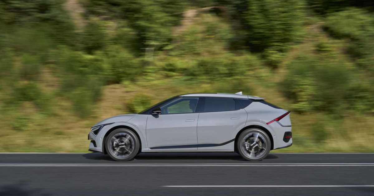 AUTOMOBIL REVUE | Kia EV6: Zum neuen Modelljahr gibt es grössere…