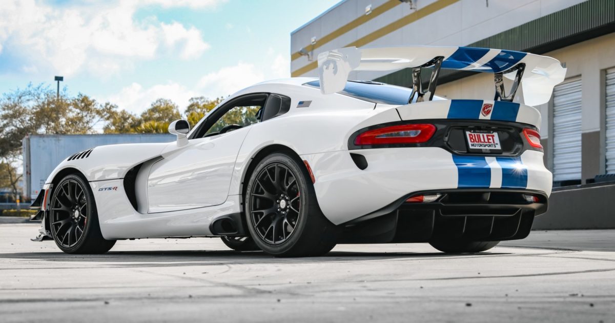 REVUE AUTOMOBILE | US-Cars: Dodge Viper GTS-R Commemorative Edition,…